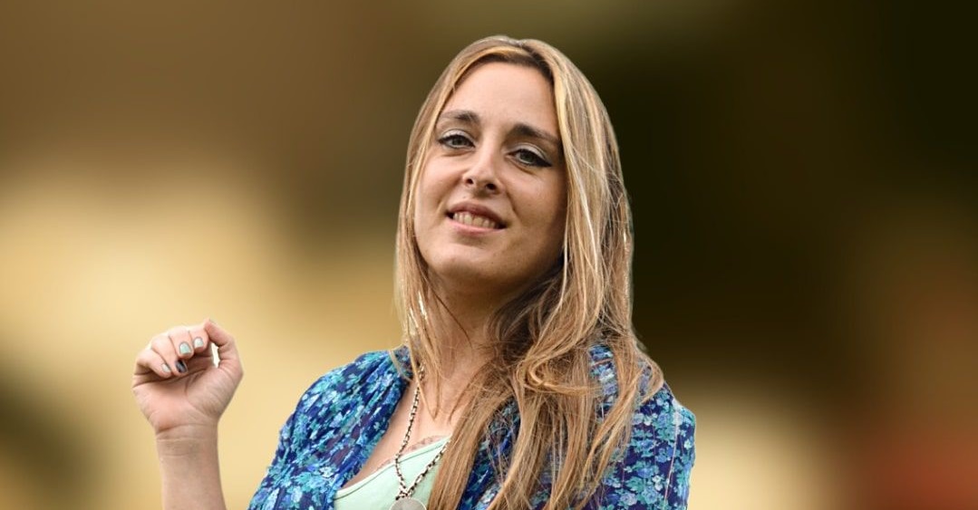 CLAUDIA LOMEÑA Y SU NUEVO CLIP: "TODO LO TENÍA" - Dato Posta